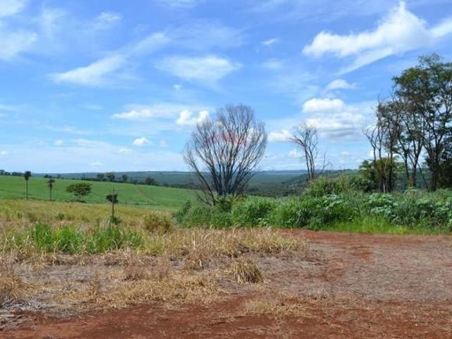 Fazenda / Sítio para venda em Centro de 174235.00m² com 1 Quarto