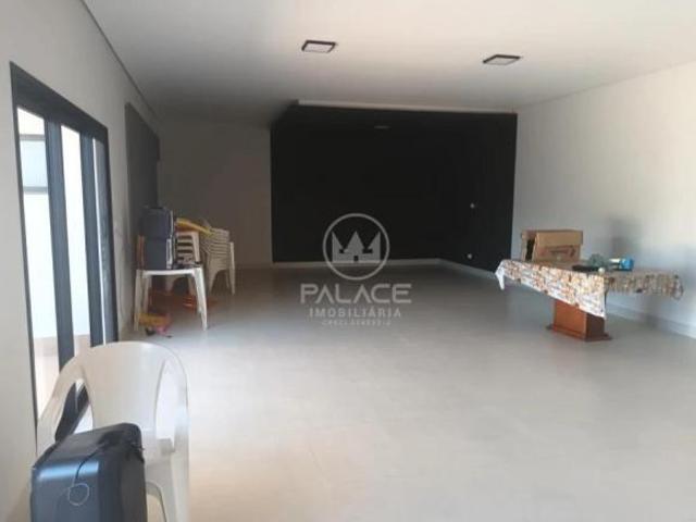 Fazenda / Sítio para venda em Santa Isabel de 400.00m² com 2 Quartos, 1 Suite e 8 Garagens