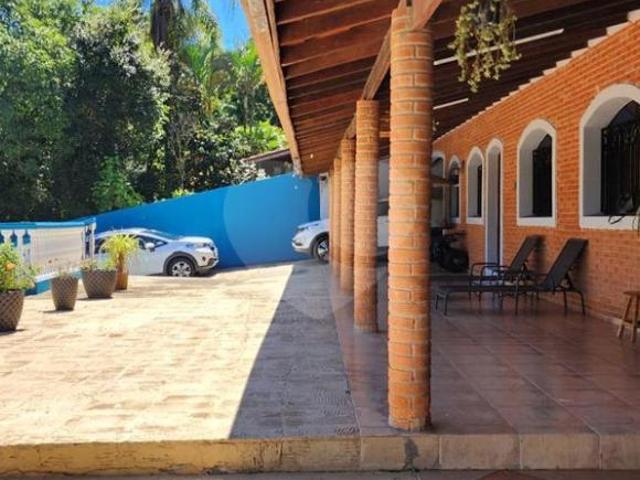 Fazenda / Sítio para venda em Sítio Do Mursa de 498.00m² com 3 Quartos, 1 Suite e 2 Garagens