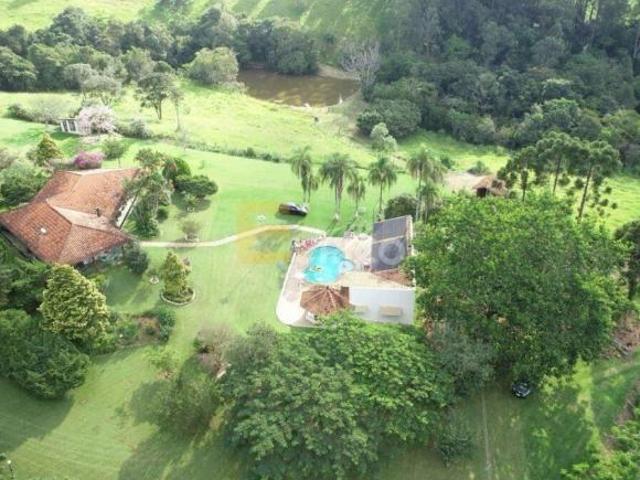 Fazenda / Sítio para venda em Ponte Alta de 188540.00m² com 4 Quartos e 8 Garagens