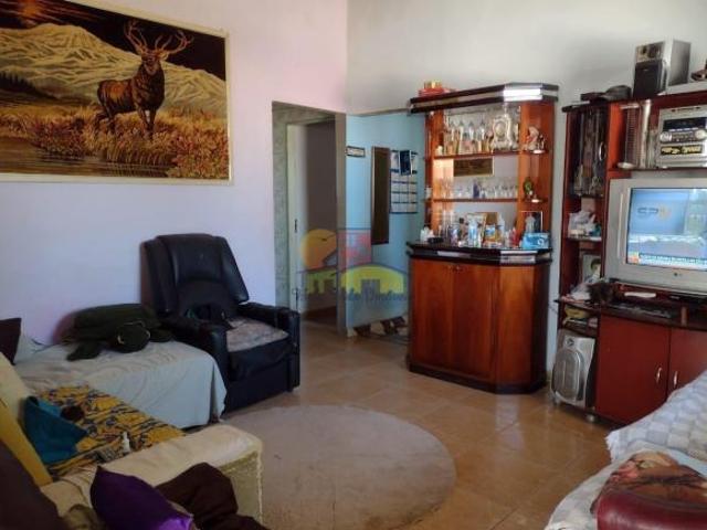 Fazenda / Sítio para venda em Pavão de 1000.00m² com 4 Quartos, 1 Suite e 6 Garagens