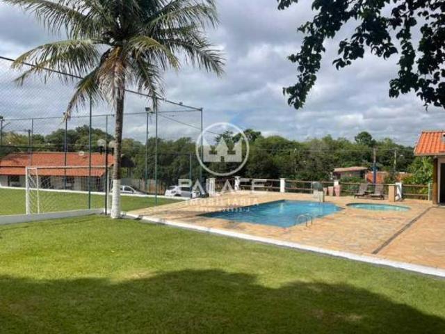 Fazenda / Sítio para venda em Parque Chapadão de 190.00m² com 1 Quarto, 1 Suite e 10 Garagens