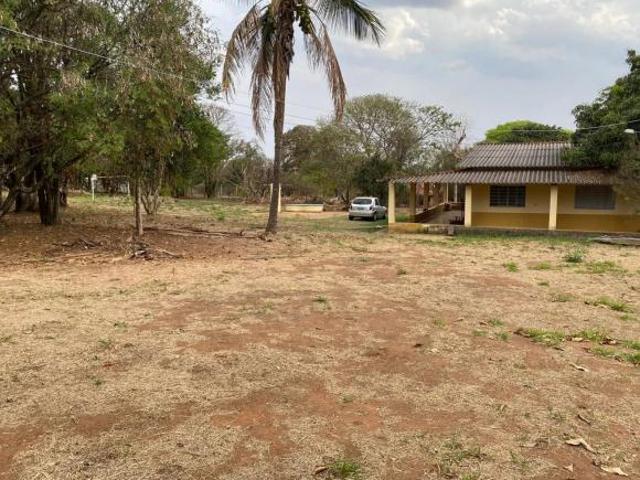Fazenda / Sítio para venda em Parque Itaipu de 5100.00m² com 3 Quartos