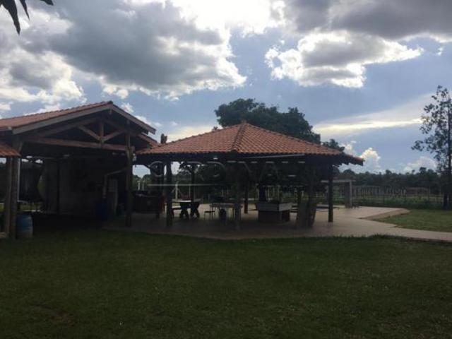 Fazenda / Sítio para venda em Parque Itaipu de 1052.00m² com 3 Quartos e 1 Suite