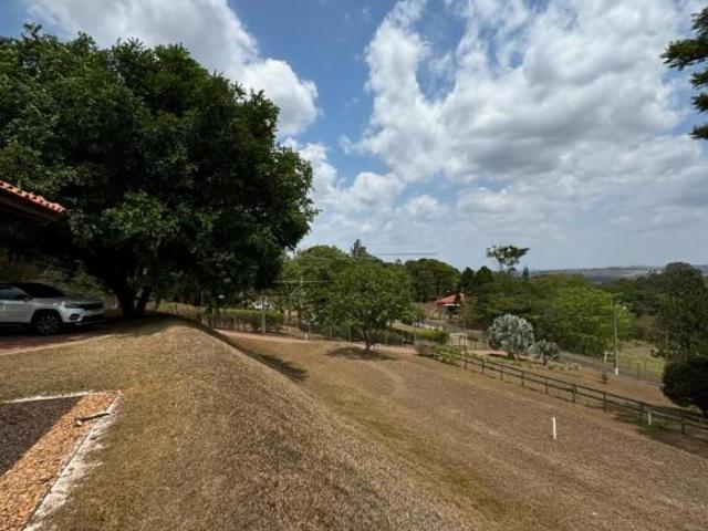 Fazenda / Sítio para venda em Parque Itaipu de 212.00m² com 3 Quartos, 2 Suites e 4 Garagens