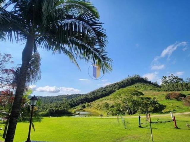 Fazenda / Sítio para venda em Parque Santos Dumont de 65000.00m² com 10 Quartos e 10 Suites