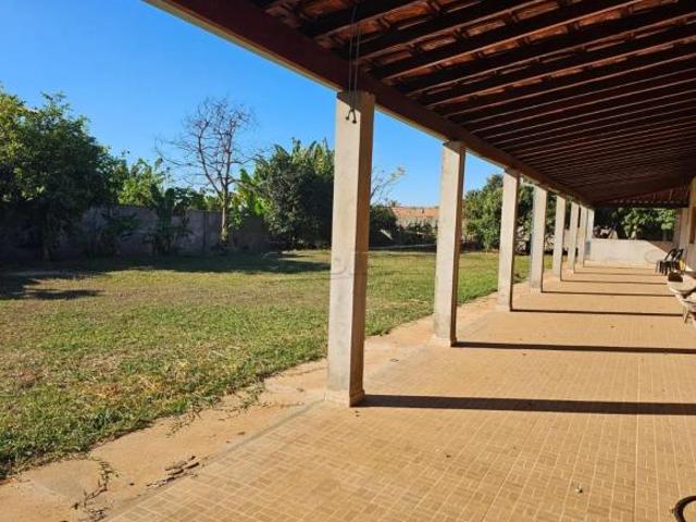 Fazenda / Sítio para venda em Quinta Dos Buritis de 170.00m² com 2 Quartos, 1 Suite e 12 Garagens