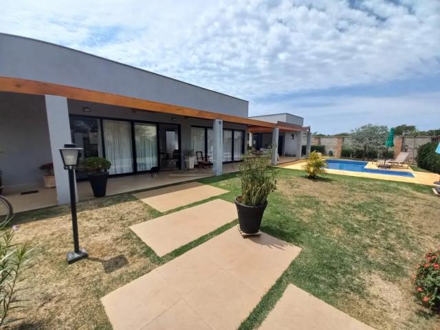 Fazenda / Sítio para venda em Quinta Dos Buritis em São Carlos São Paulo de 336.00m² com 3 Quartos, 2 Suítes e 8 Garagens