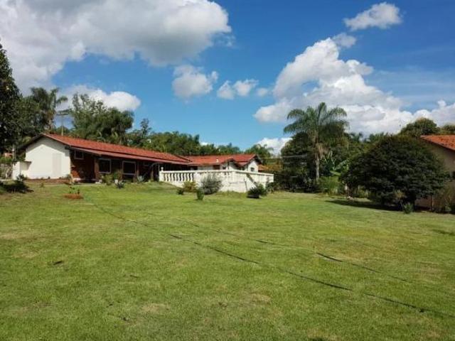Fazenda / Sítio para venda em Recanto Dos Pássaros de 350.00m² com 4 Quartos, 1 Suite e 6 Garagens