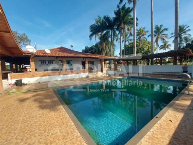 Fazenda / Sítio para venda em Recreio Campestre Idanorma de 389.00m² com 3 Quartos, 1 Suite e 3 Gara