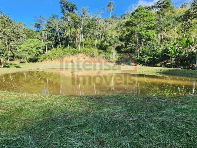 Fazenda / Sítio para venda em Vila Caetano de 242000.00m² com 2 Quartos e 5 Garagens