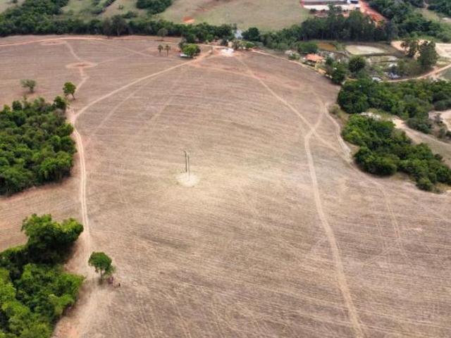 Fazenda / Sítios / Chácaras à venda em Nepomuceno, no bairro Zona Rural