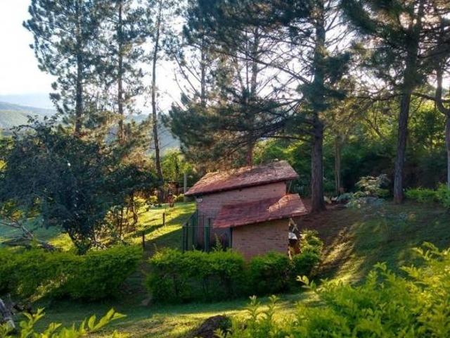 Fazenda / Sítios / Chácaras à venda em Ouro Preto, no bairro Glaura