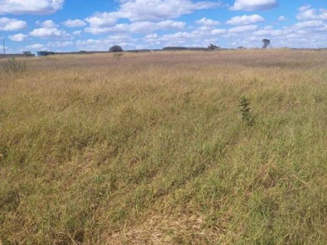 Fazenda / Sítios / Chácaras à venda em Abaeté, no bairro Zona Rural