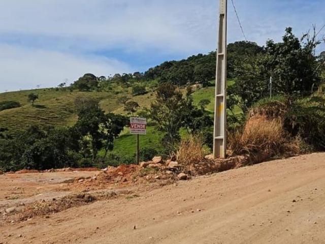 Fazenda / Sítios / Chácaras à venda em Borda Da Mata, no bairro Serrinha