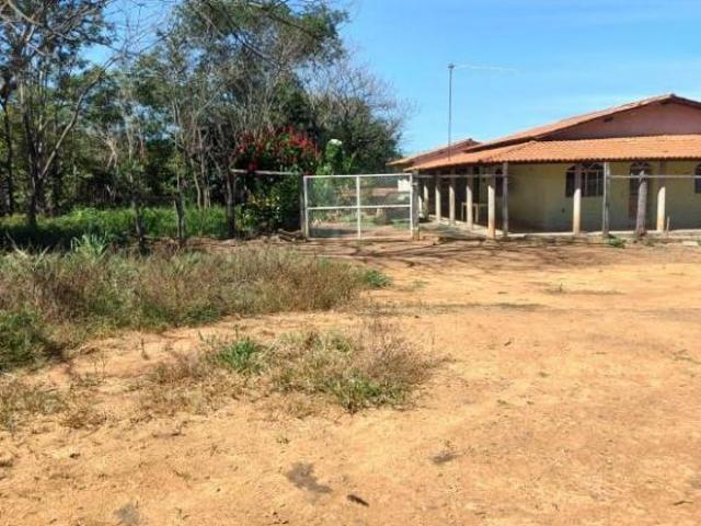 Fazenda / Sítios / Chácaras à venda em Curvelo, no bairro Centro
