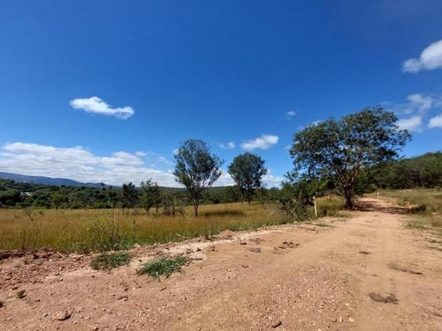 Fazenda / Sítios / Chácaras à venda em Jaboticatubas, no bairro Almeida