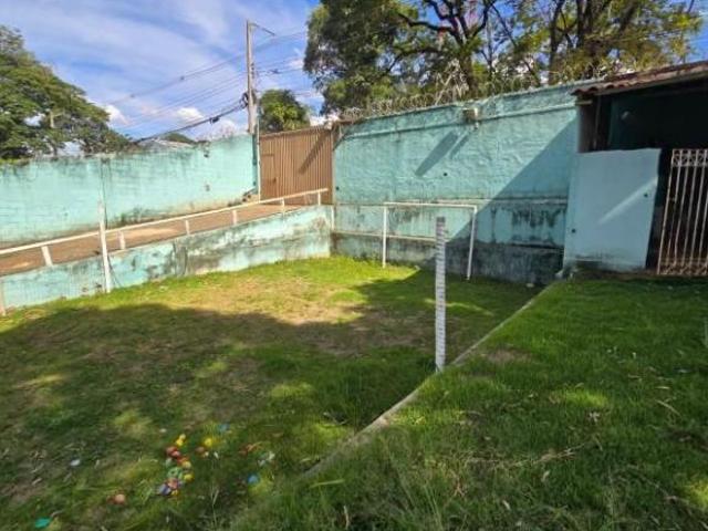 Fazenda / Sítios / Chácaras com 3 quartos à venda em Contagem, no bairro Chácaras Cotia