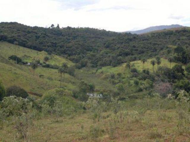 Fazenda / Sítios / Chácaras com 3 quartos à venda em Caeté, no bairro Centro