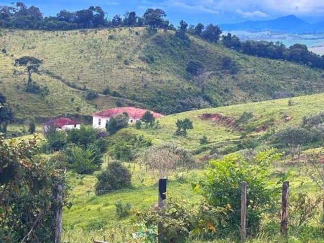 Fazenda / Sítios / Chácaras com 3 quartos à venda em Carmo De Minas, no bairro Zona Rural