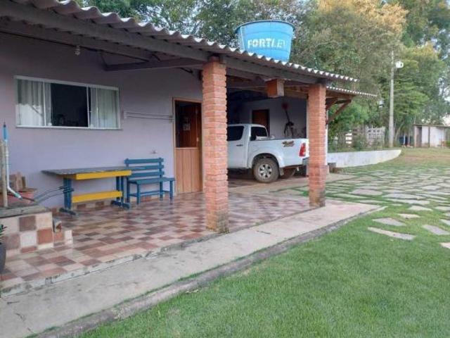 Fazenda / Sítios / Chácaras com 3 quartos à venda em Carrancas, no bairro Zona Rural