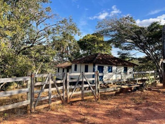Fazenda / Sítios / Chácaras com 3 quartos à venda em Abaeté, no bairro Centro