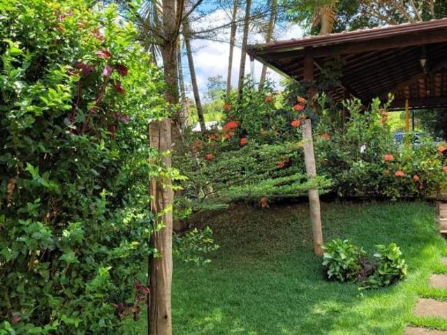 Fazenda / Sítios / Chácaras com 3 quartos à venda em Brumadinho, no bairro Piedade Do Paraopeba