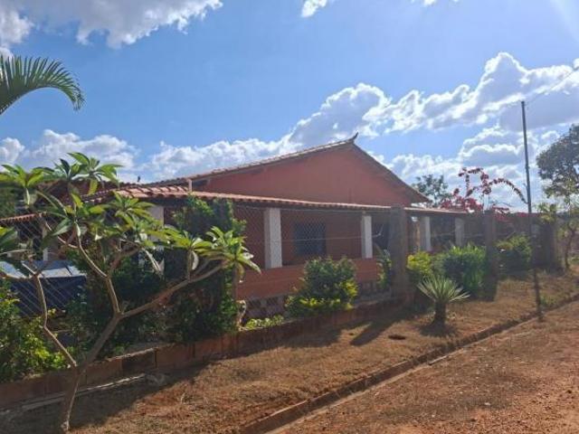 Fazenda / Sítios / Chácaras com 3 quartos à venda em Jaboticatubas, no bairro Almeida