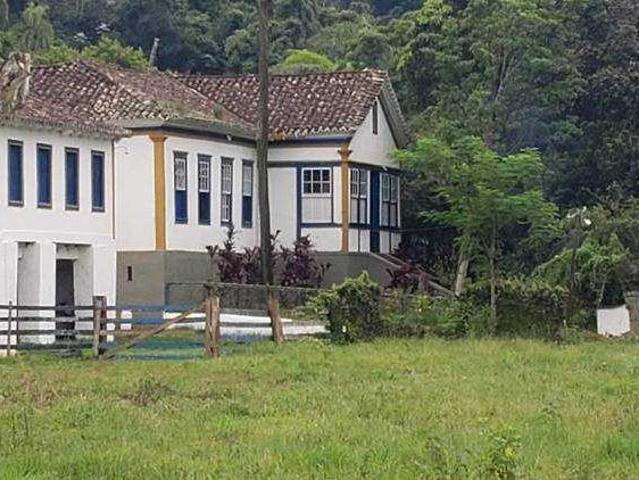 Fazenda / Sítios / Chácaras com 11 quartos à venda em Rio Preto, no bairro Zona Rural