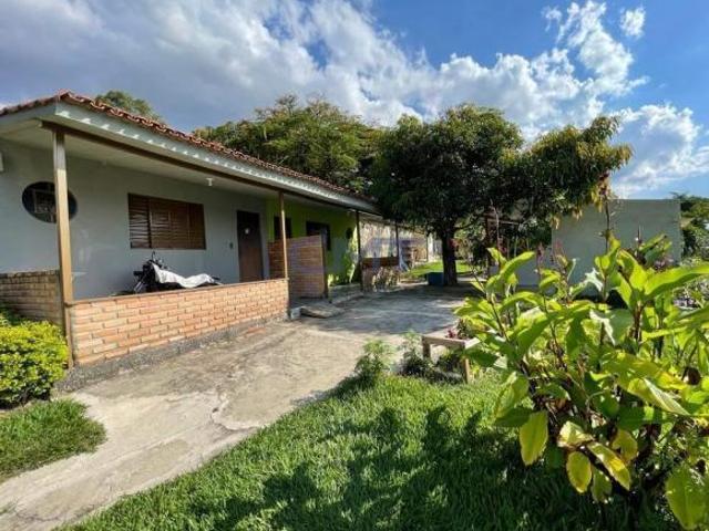 Fazenda / Sítios / Chácaras com 12 quartos à venda em Betim, no bairro Itacolomi