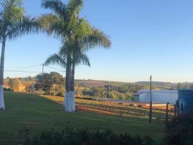 Fazenda / Sítios / Chácaras com 2 quartos à venda em Campos Gerais, no bairro Zona Rural