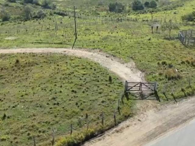 Fazenda / Sítios / Chácaras com 2 quartos à venda em Careaçu, no bairro Zona Rural