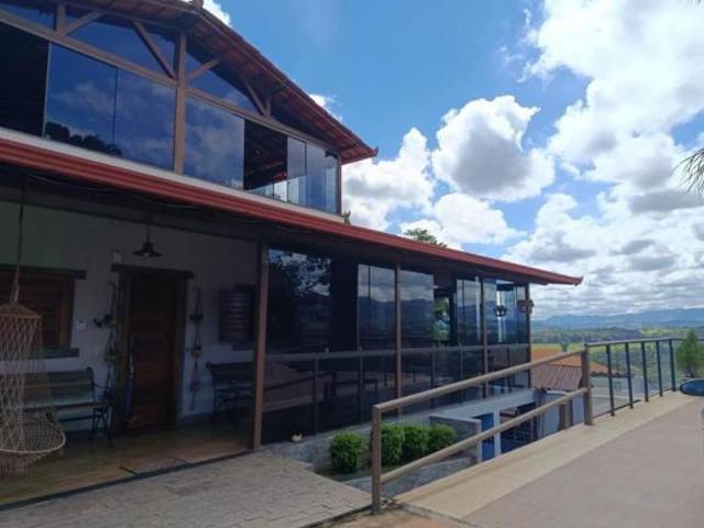 Fazenda / Sítios / Chácaras com 2 quartos à venda em Betim, no bairro Bandeirinhas