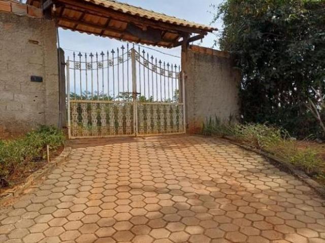 Fazenda / Sítios / Chácaras com 2 quartos à venda em Esmeraldas, no bairro Redentor