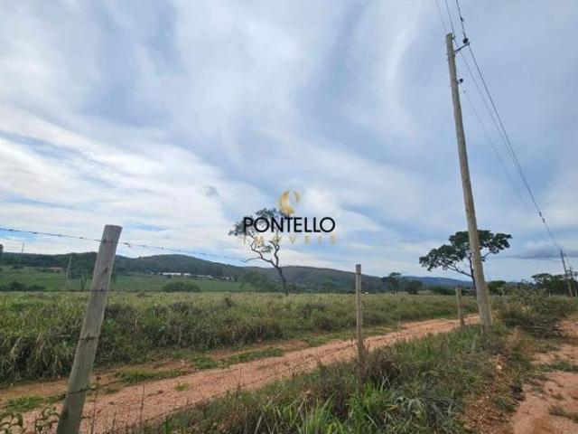 Fazenda / Sítios / Chácaras com 2 quartos à venda em Sete Lagoas, no bairro Silva Xavier