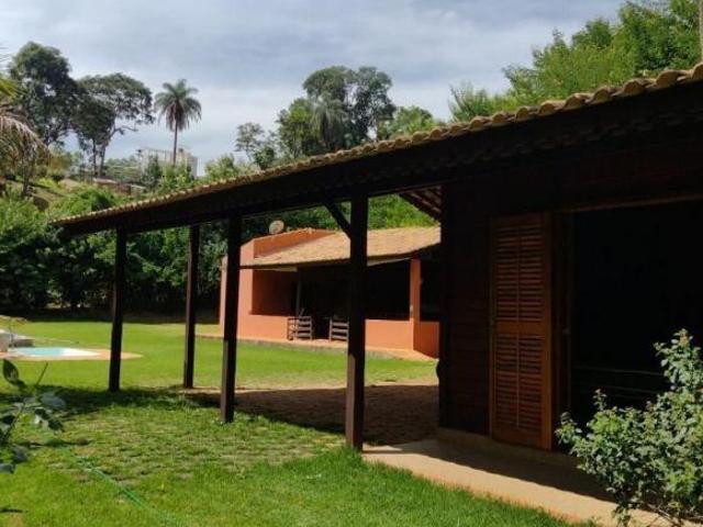 Fazenda / Sítios / Chácaras com 4 quartos à venda em Caeté, no bairro Caete