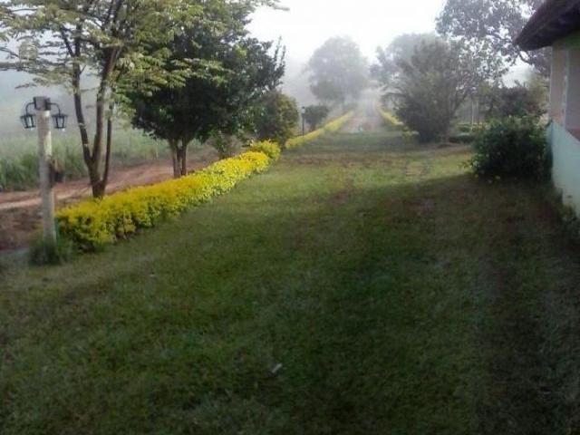 Fazenda / Sítios / Chácaras com 4 quartos à venda em Esmeraldas, no bairro Centro