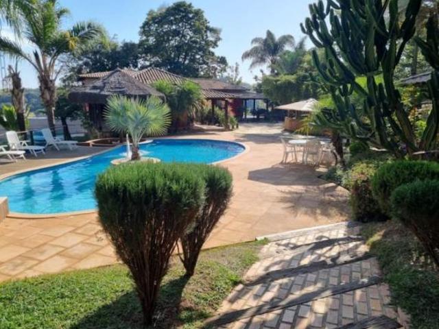 Fazenda / Sítios / Chácaras com 4 quartos à venda em Esmeraldas, no bairro Amarillys