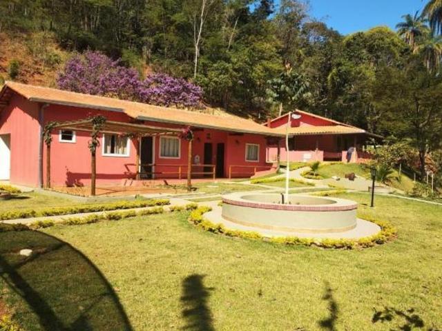 Fazenda / Sítios / Chácaras com 4 quartos à venda em Sabará, no bairro Ravena
