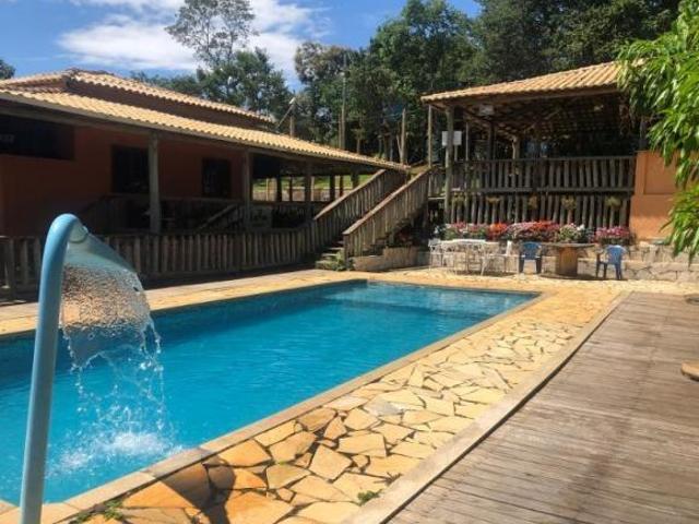 Fazenda / Sítios / Chácaras com 4 quartos à venda em Santana Do Riacho, no bairro 35845 000