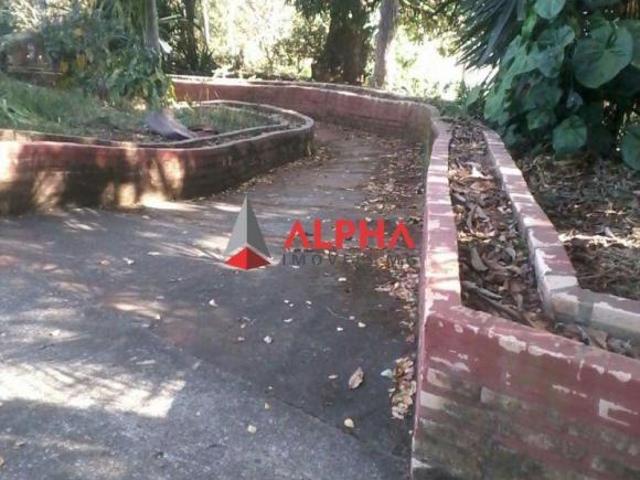 Fazenda / Sítios / Chácaras com 6 quartos à venda em Betim, no bairro Marimbá
