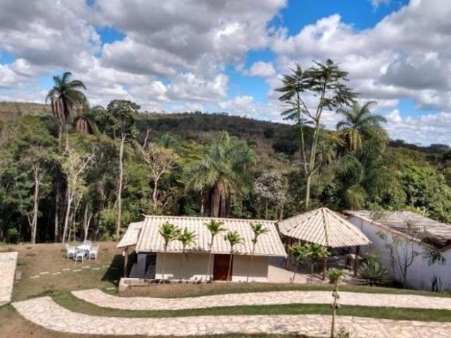 Fazenda / Sítios / Chácaras com 6 quartos à venda em Esmeraldas, no bairro Condominio Vale Do Ipê Am
