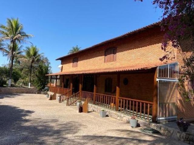 Fazenda / Sítios / Chácaras com 8 quartos à venda em Esmeraldas, no bairro Condominio Vale Do Ipê Am