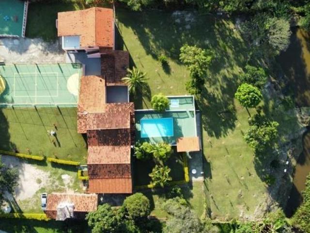Fazenda / Sítios / Chácaras com 9 quartos à venda em Betim, no bairro Casa Amarela