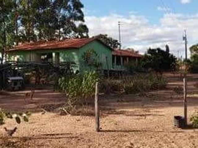Fazenda venda. Empório Negócios vende na região de Buritizeiro