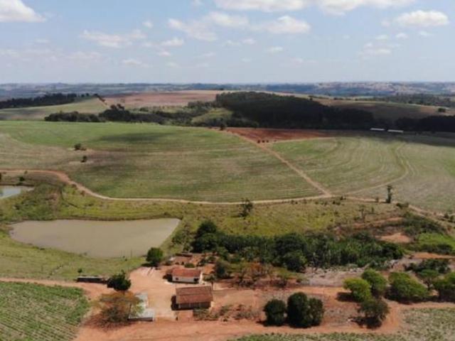 Fazenda 126.7 alqueires na região de tatui valor 310 mil o alqueires,boa de água terra vermelha