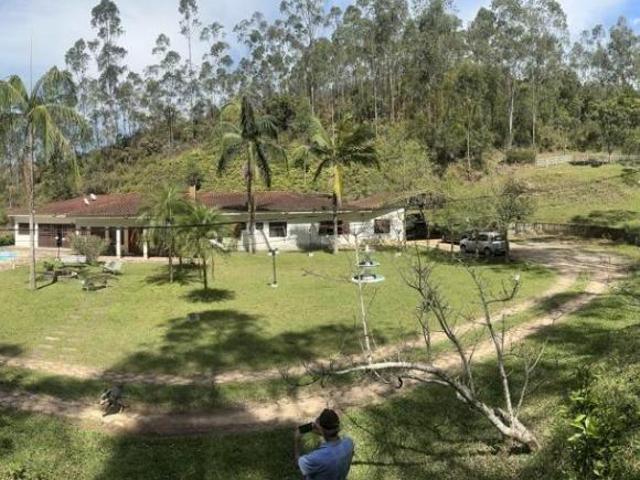 Fazenda 208 Hectares Com Pasto Formado e Curral Para Pecuária em Igaratá/SP R$7.990.000