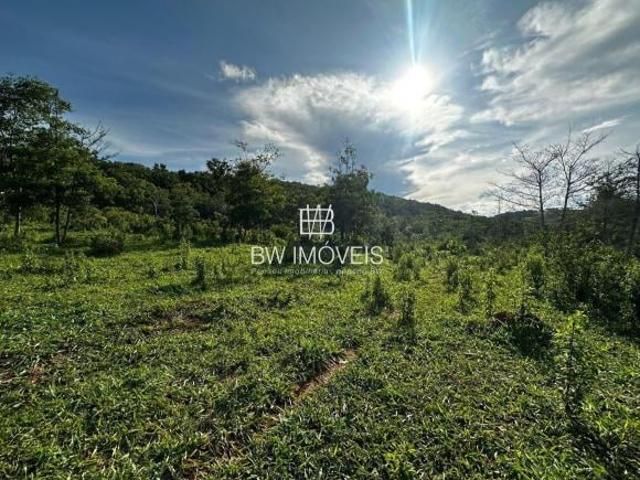 Fazenda 21 Alqueires à Venda em Jaraguá GO – Água Abundante e Acesso Fácil