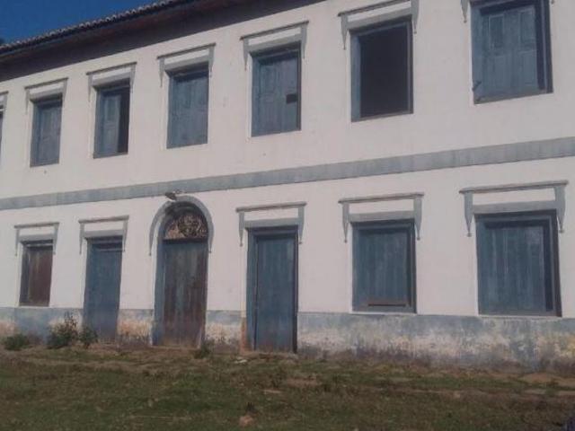 Fazenda 484 Hectares com casarão colonial em Lagoinha SP