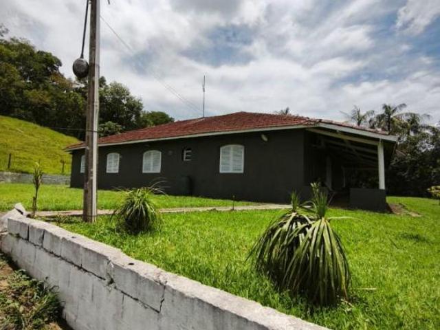FAZENDA 48 ALQ / 40 ALQ PASTOS R$. 5.700.000,00 MILHÕES DE REAIS É PORTEIRA FECHADA